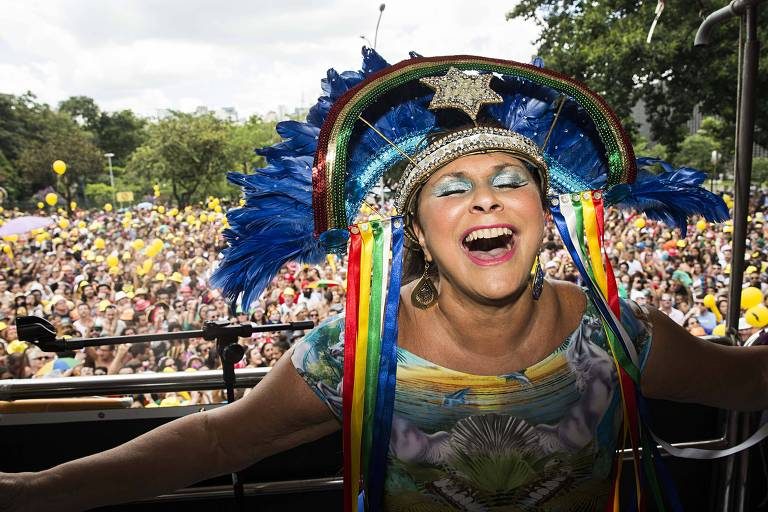 Fafá e de Belém e de Recife também - COLUNA DE TURISMO