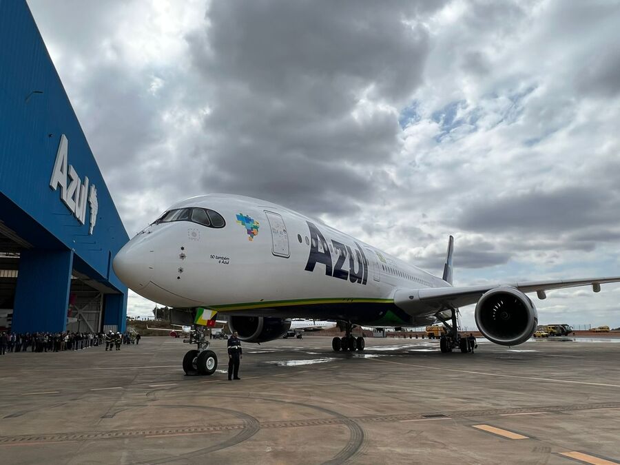 Chega em Campinas o primeiro avião Airbus A350 da Azul - COLUNA DE TURISMO